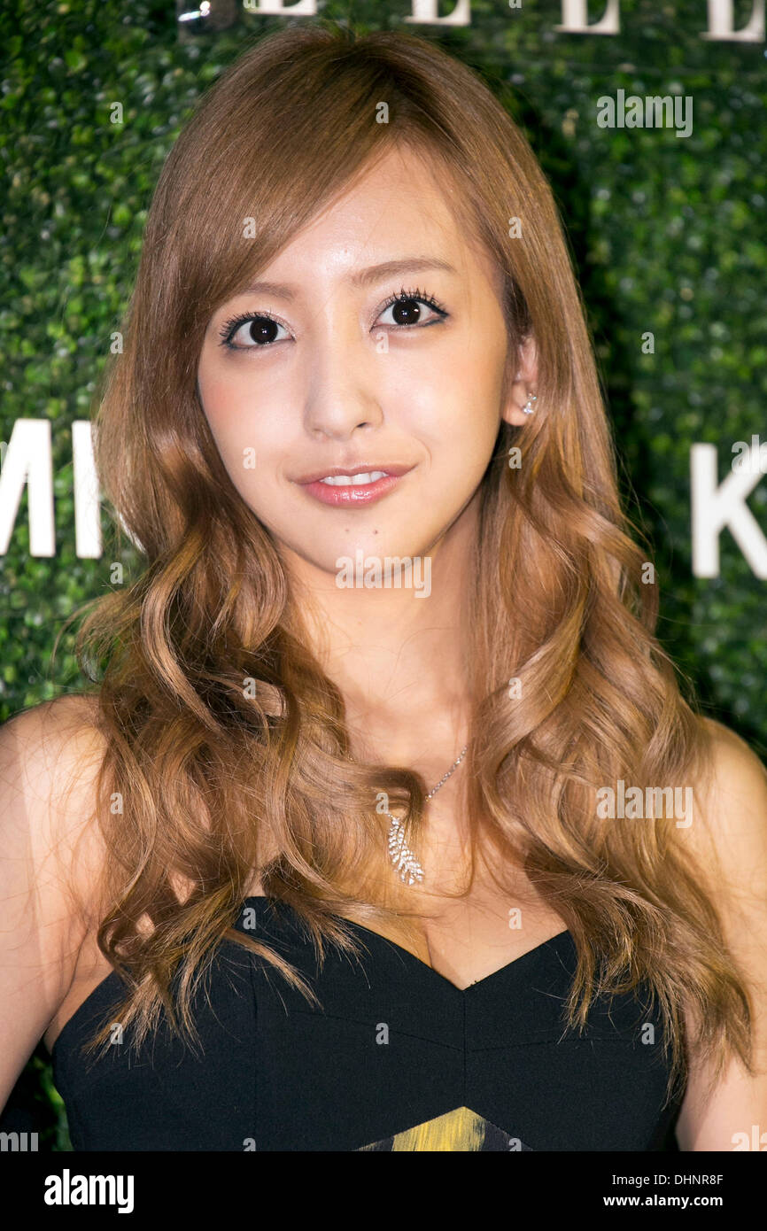 Itano Tomomi Teeth