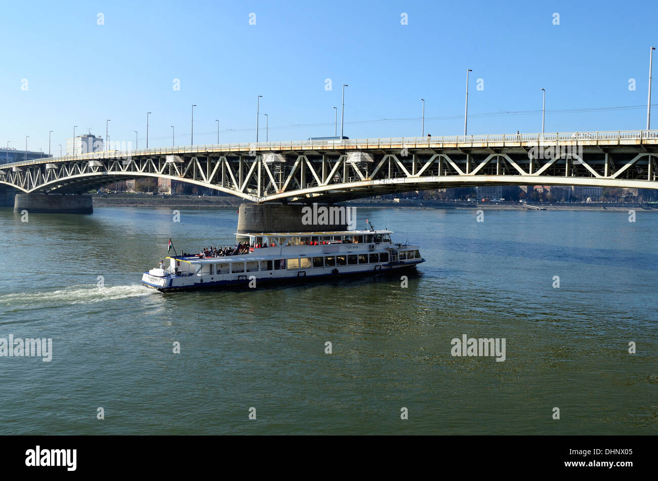 Petofi bridge budapest hi-res stock photography and images - Alamy