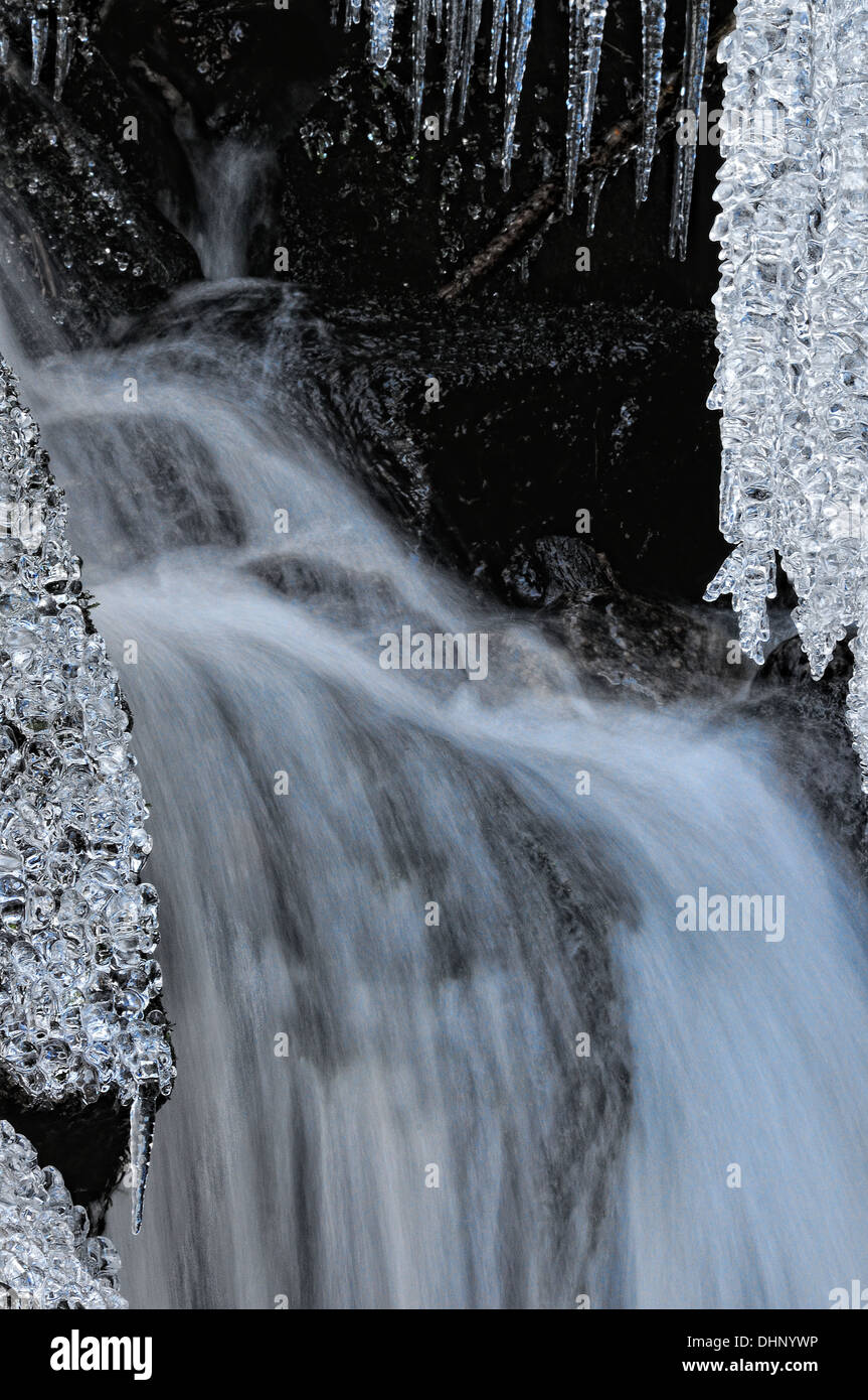 Rushing waterfall hi-res stock photography and images - Alamy