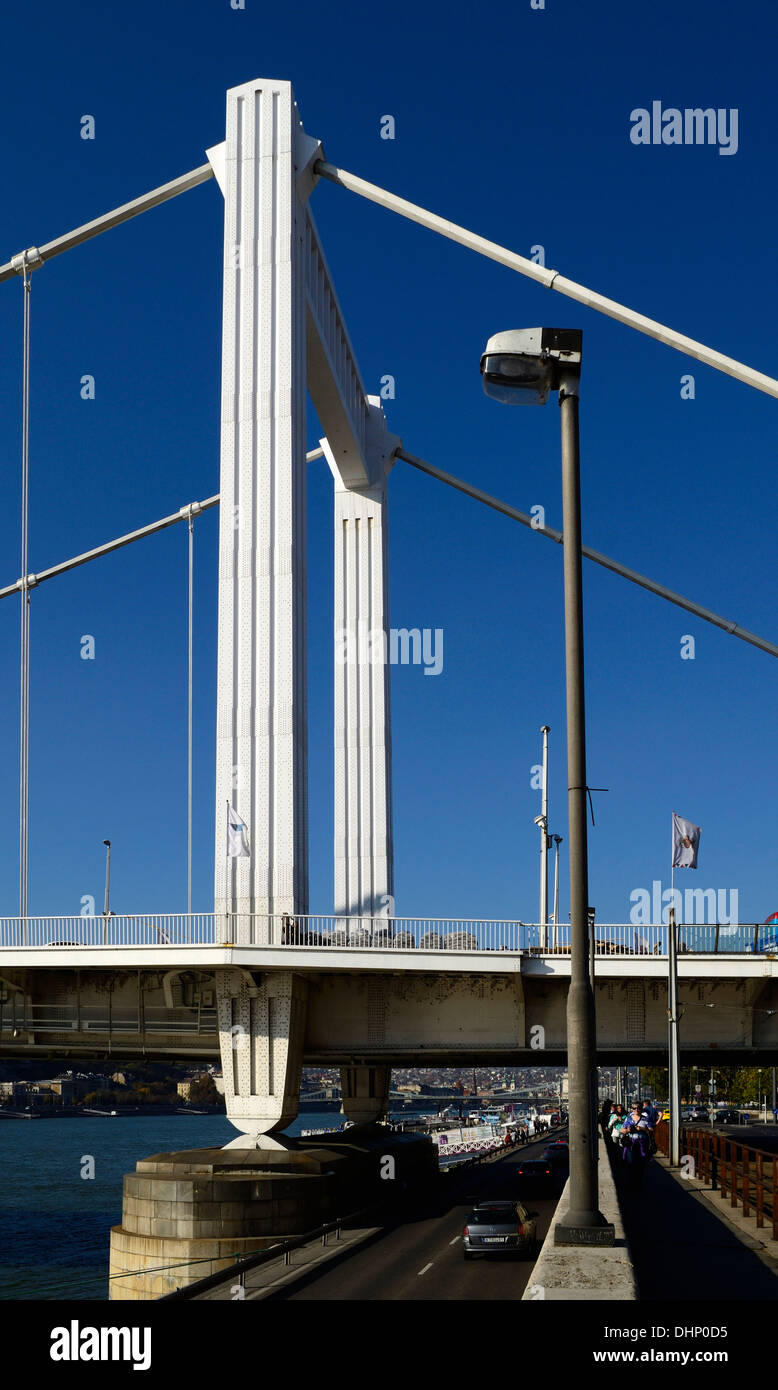 Elizabeth bridge side view hi-res stock photography and images - Alamy