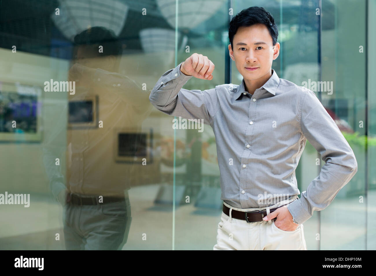Portrait of confident man Stock Photo - Alamy