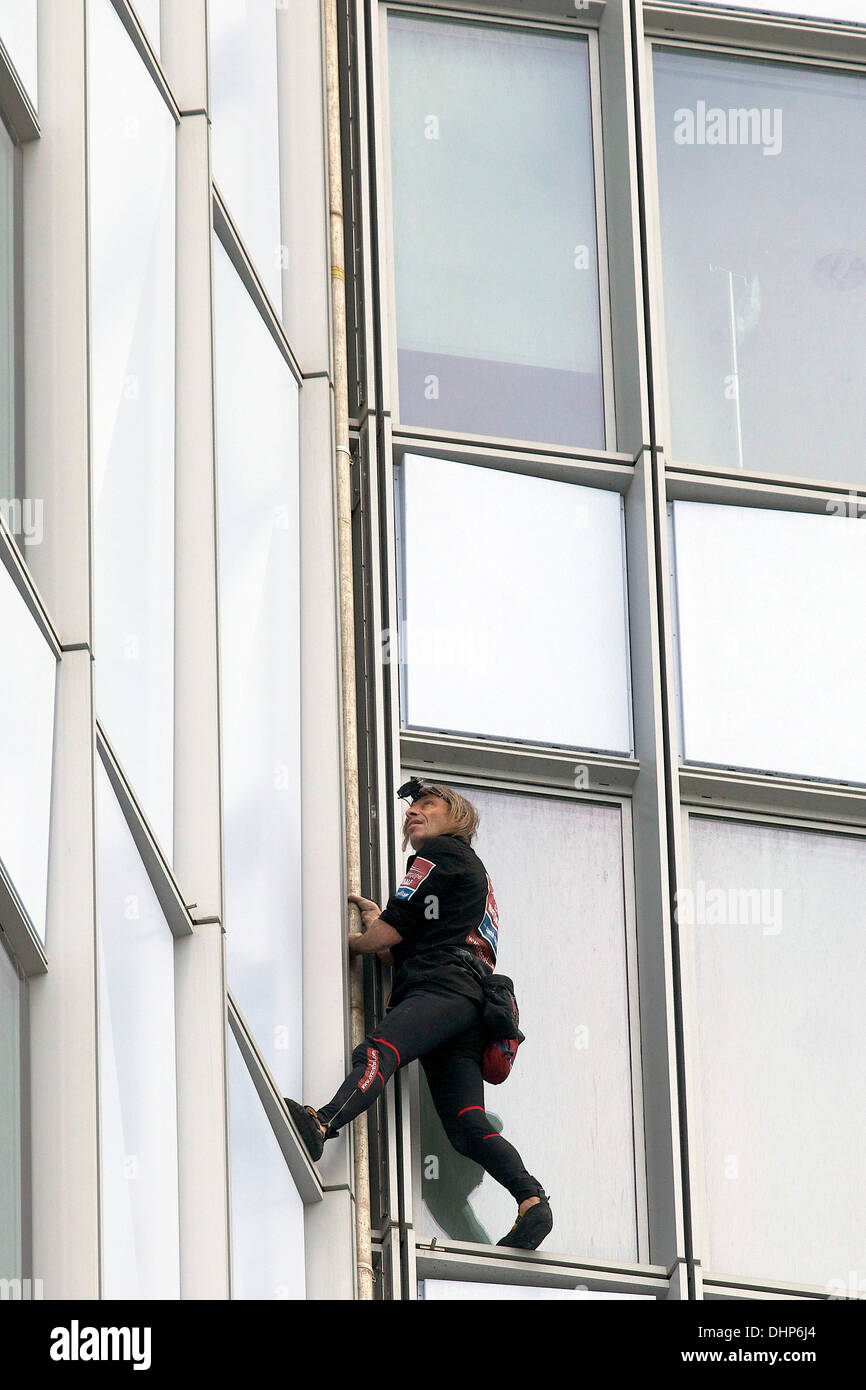 Alain Robert also known as the 'The French Spiderman' climbed the ...