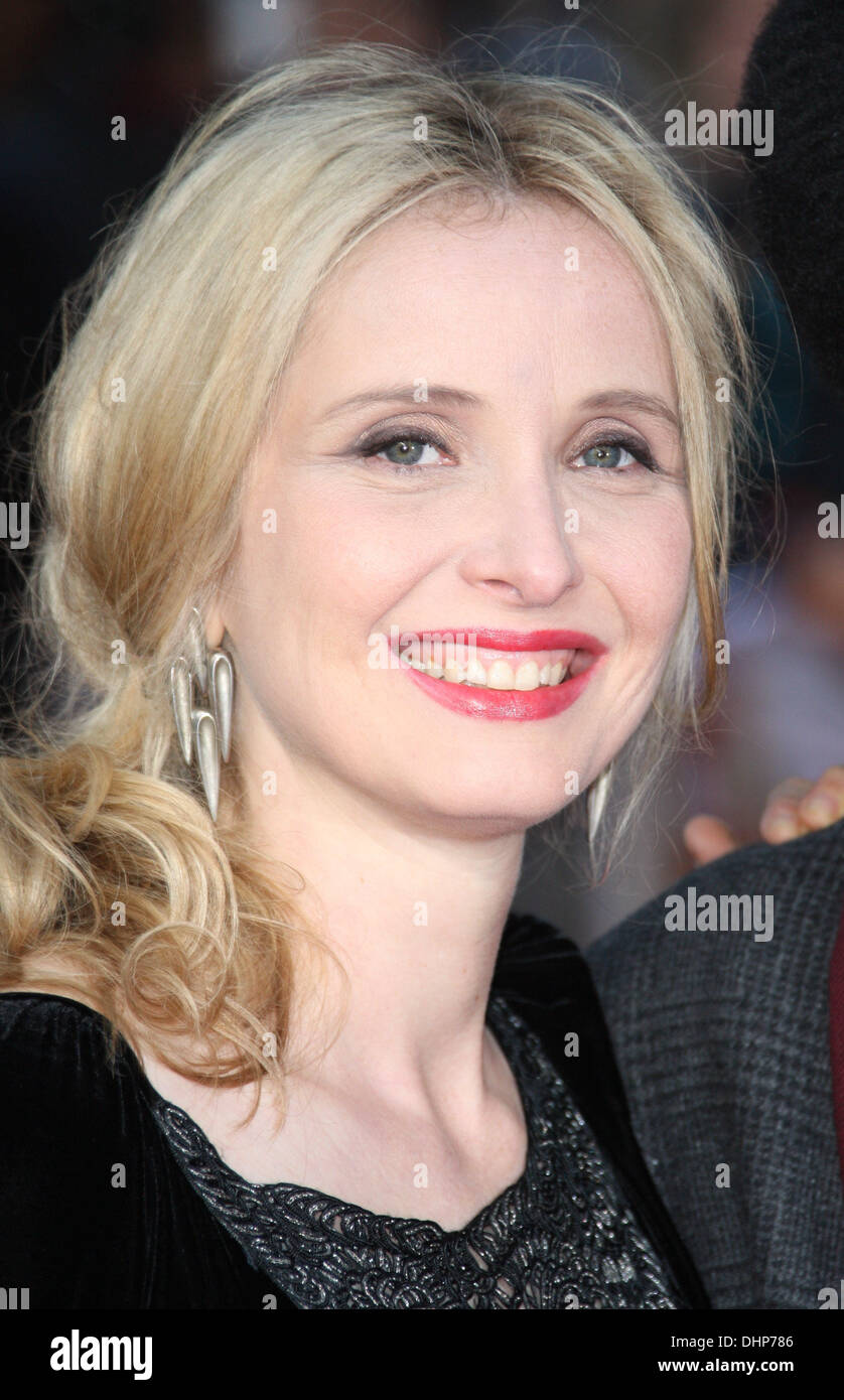 Julie delpy 2 days in new york hi-res stock photography and images - Alamy