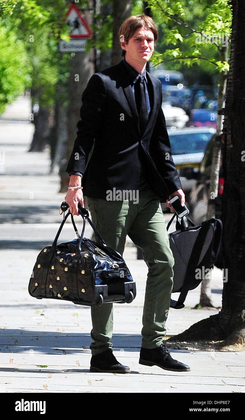 Jesse Wood leaving Fearne's home to attend the wedding of McFly's Tom ...