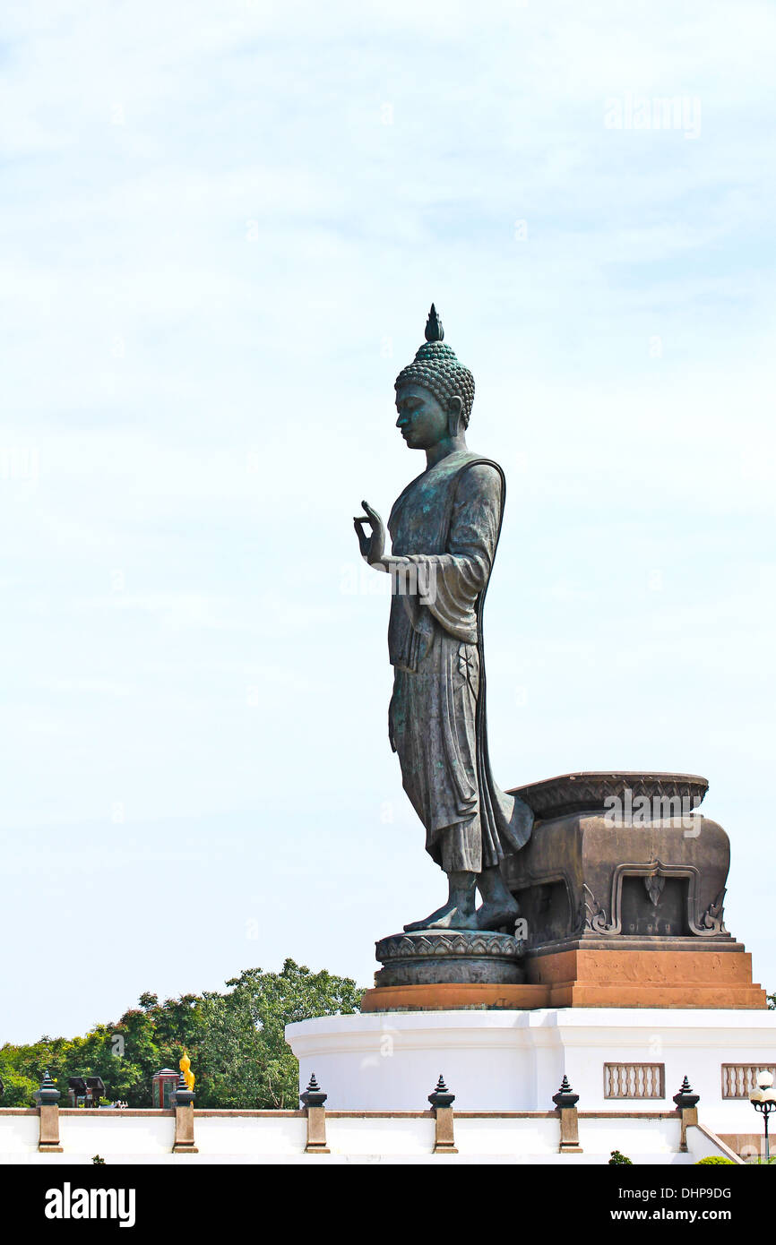 Walking buddha hi-res stock photography and images - Alamy