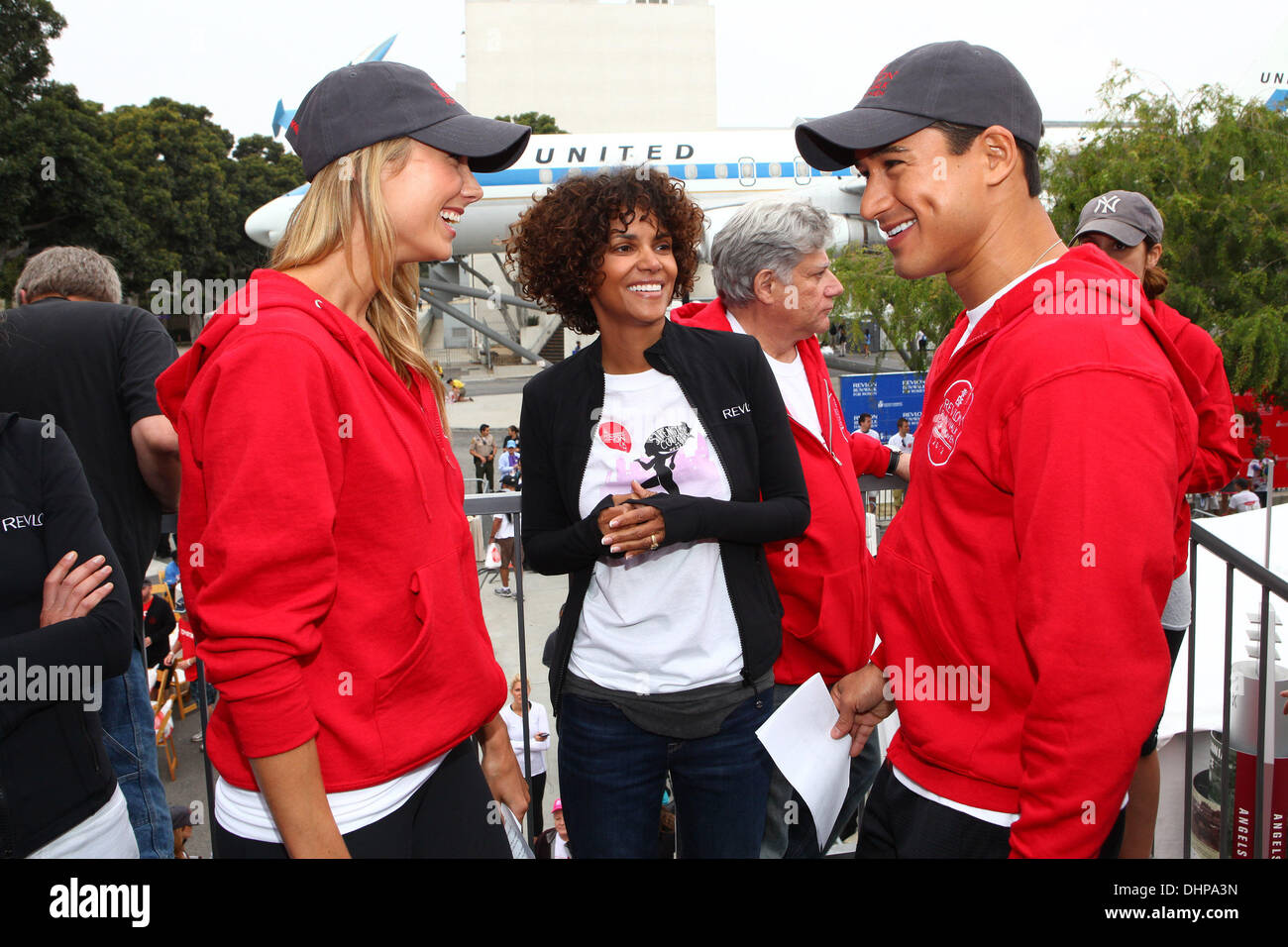 Stacy Keibler, Halle Berry and Mario Lopez 19th Annual EIF Revlon Run ...