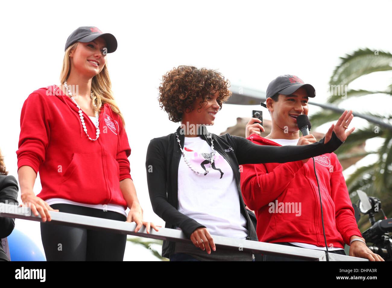 Stacy Keibler and Halle Berry 19th Annual EIF Revlon Run Walk for women ...