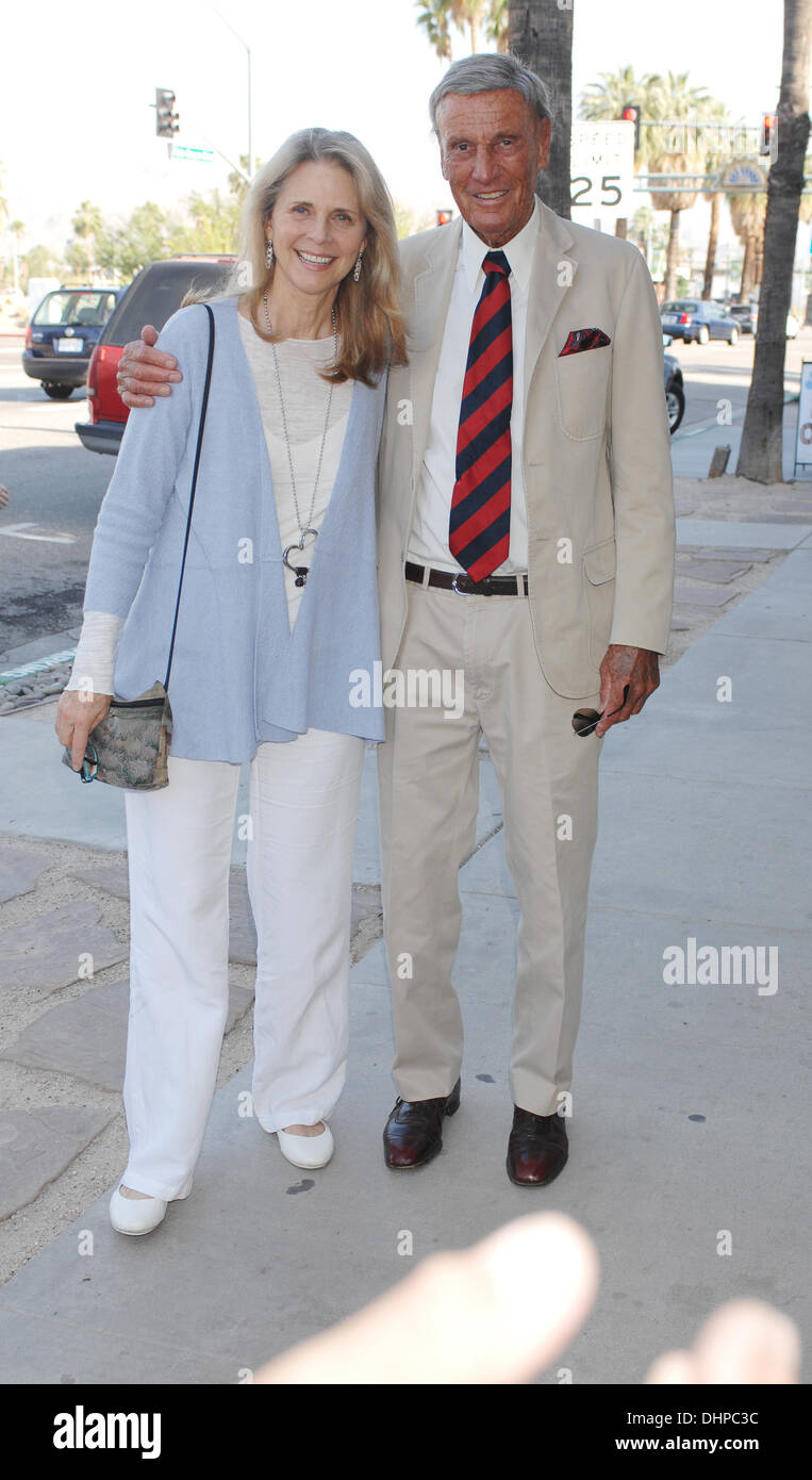 Lindsay Wagner and Richard Anderson Lindsay Wagner Palm Springs Walk of ...