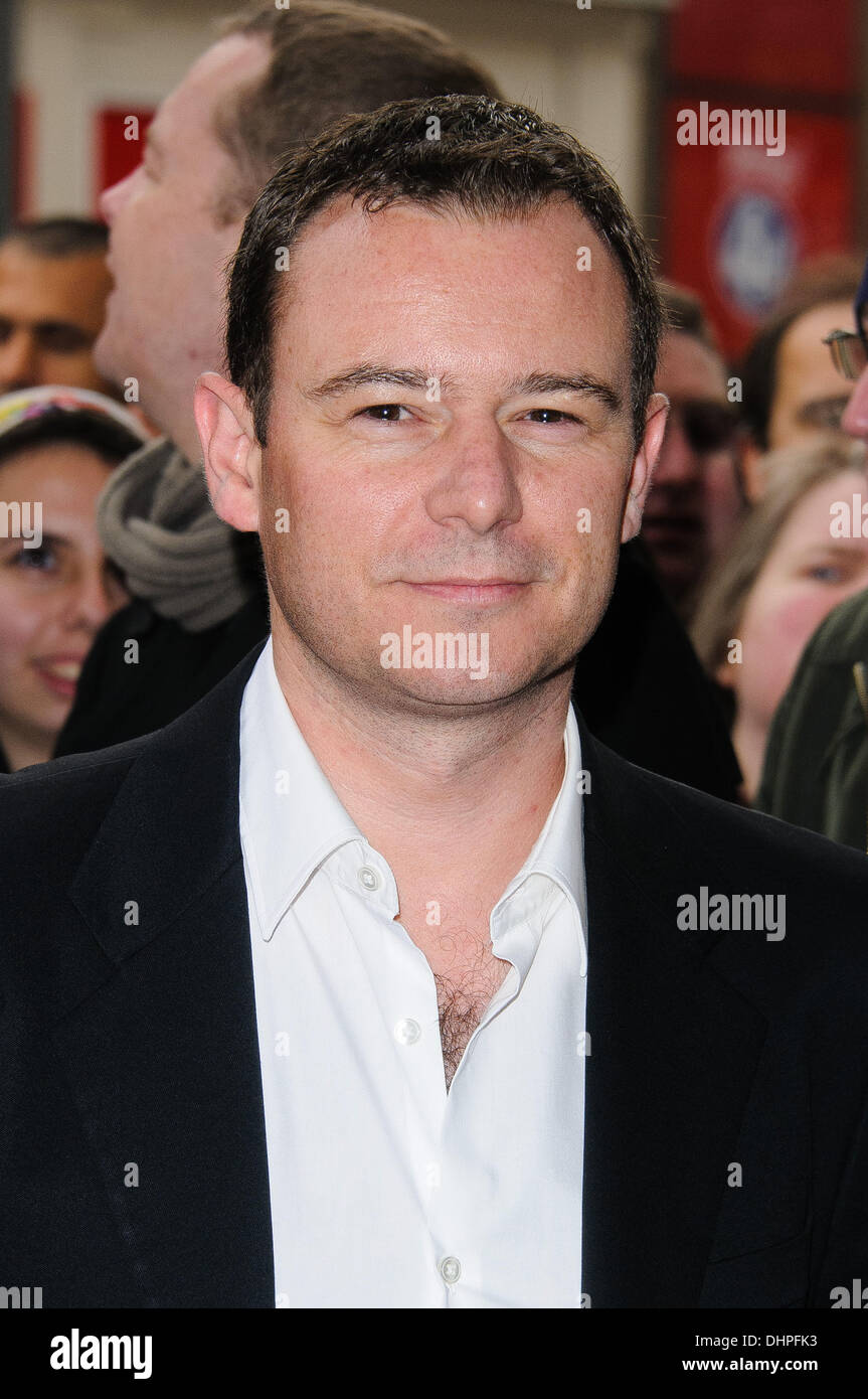 Andrew Lancel 'We Will Rock You' 10th year anniversary performance ...