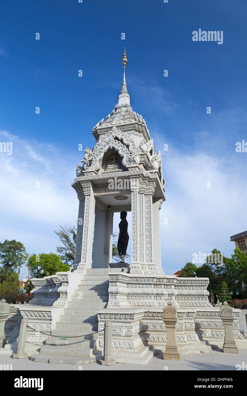 Statue our lady hi-res stock photography and images - Alamy