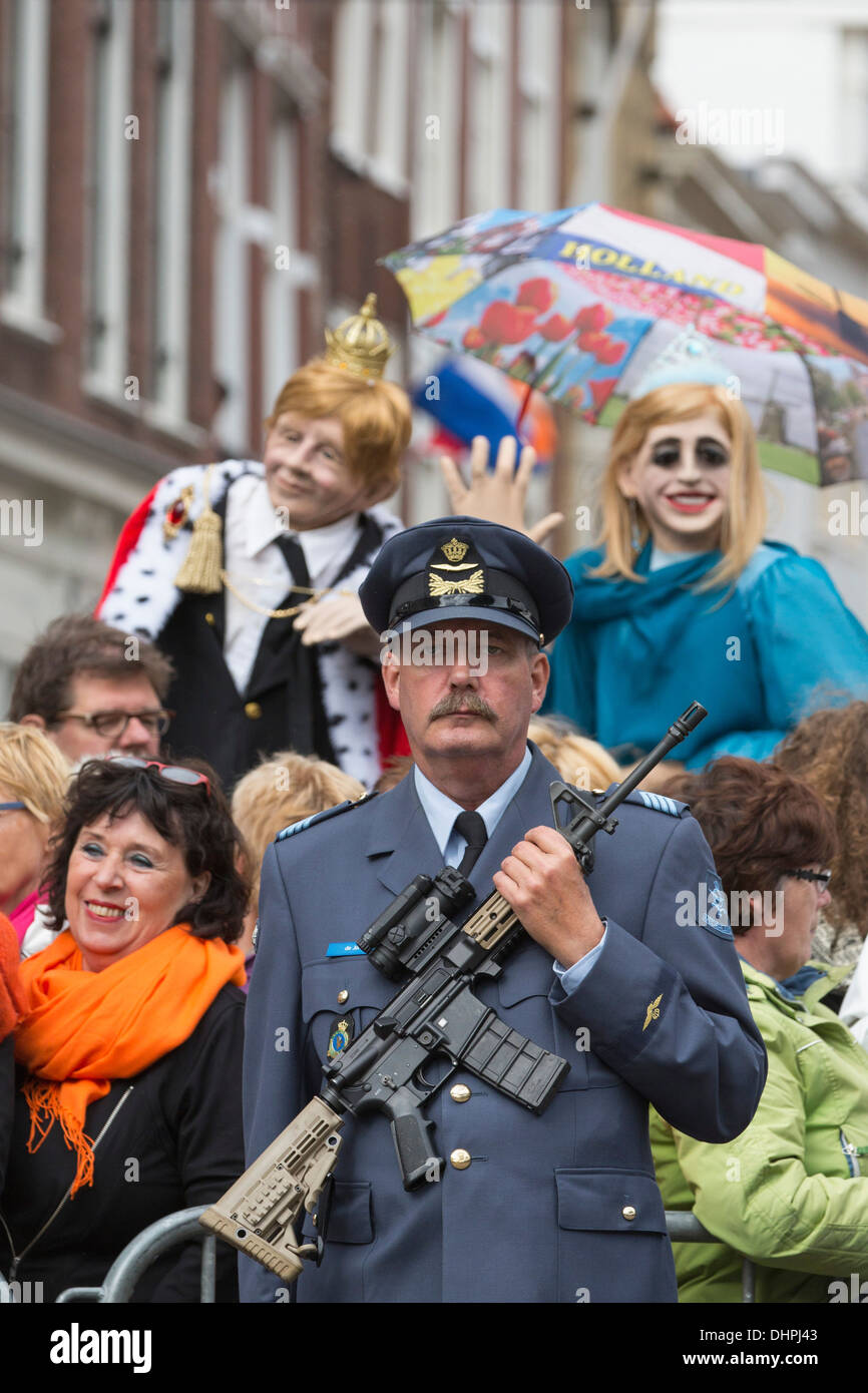 Netherlands, The Hague, Puppets King Willem-Alexander, Queen Maxima ...