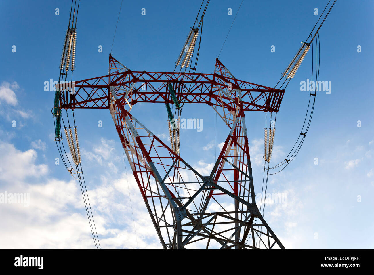 Low tension line hi-res stock photography and images - Alamy
