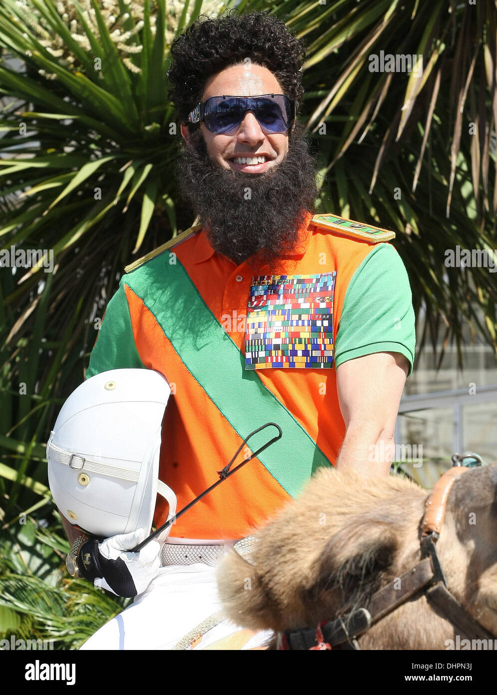 Admiral general aladeen hi-res stock photography and images - Alamy