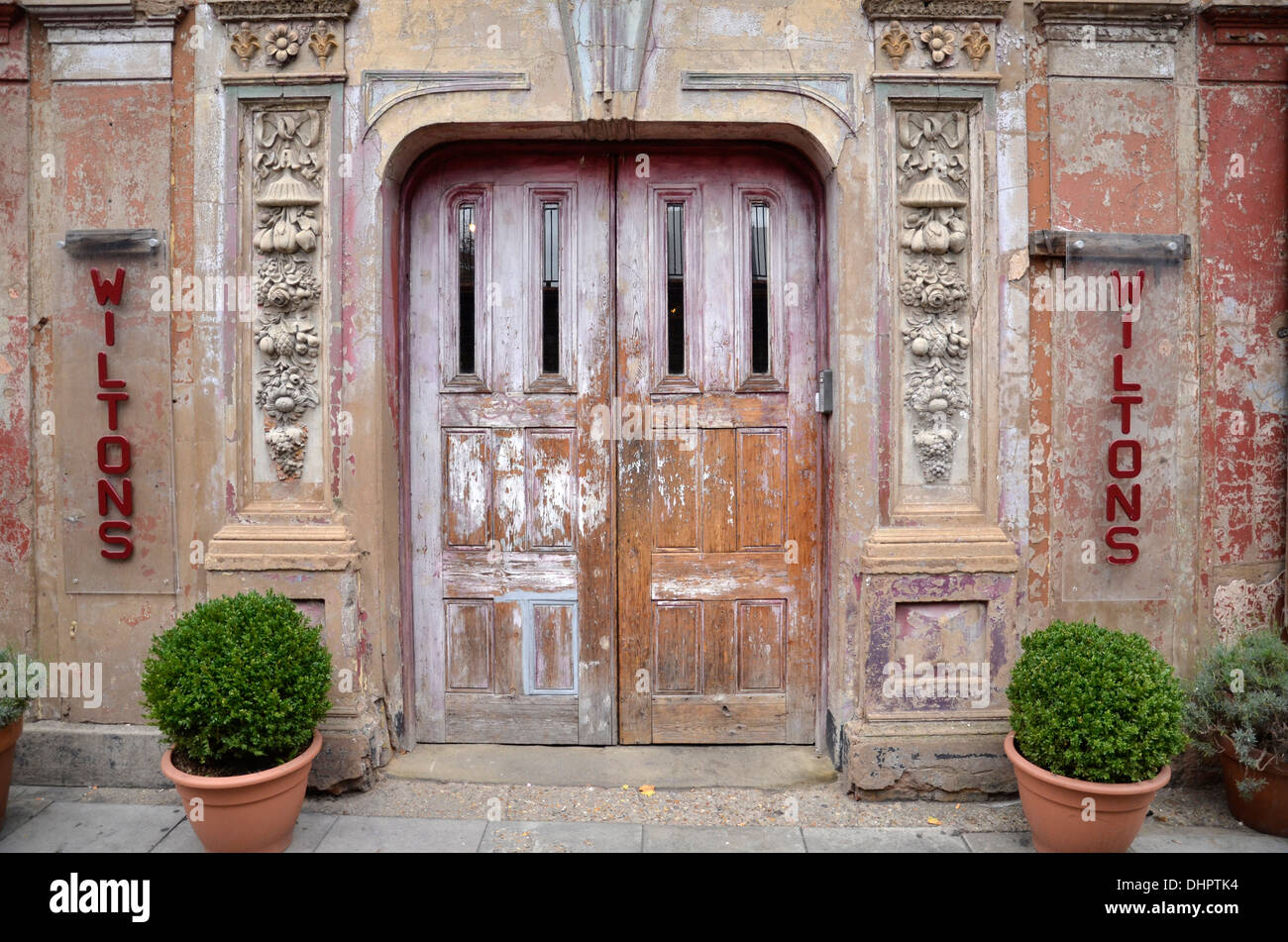 Wilton's music hall hi-res stock photography and images - Alamy
