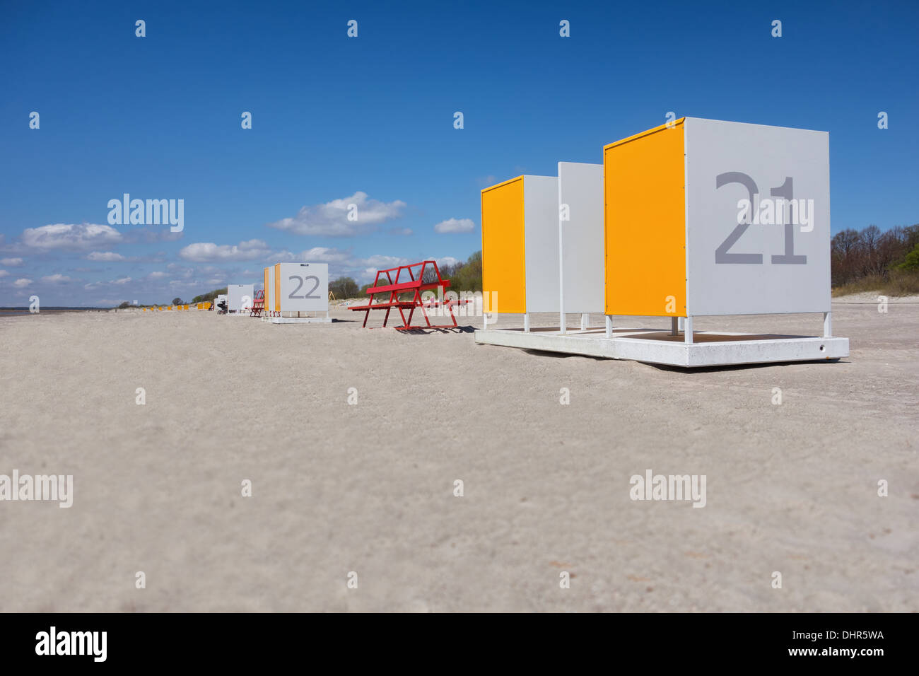 Changing room cubicles hi-res stock photography and images - Alamy