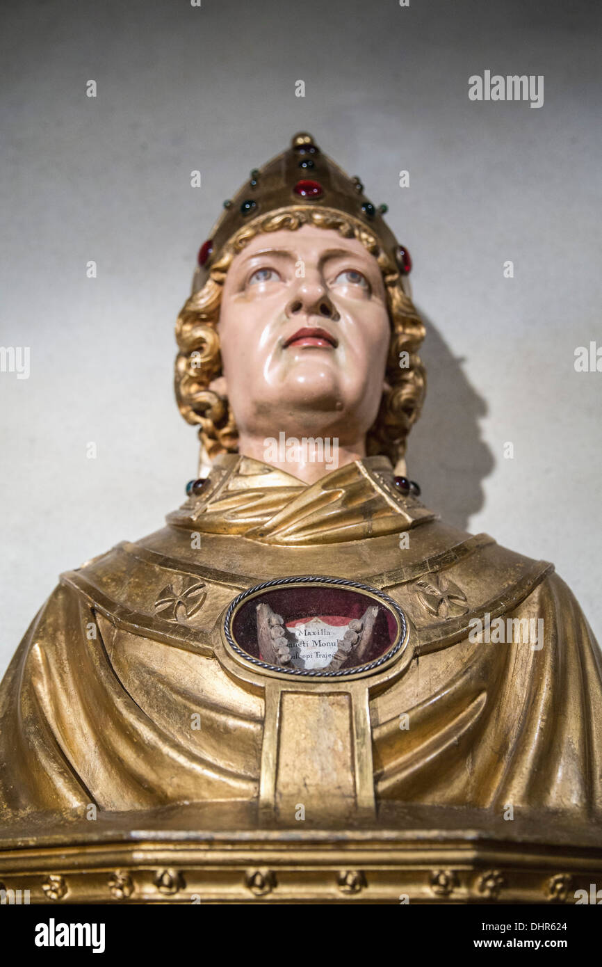 Church relics hi-res stock photography and images - Alamy