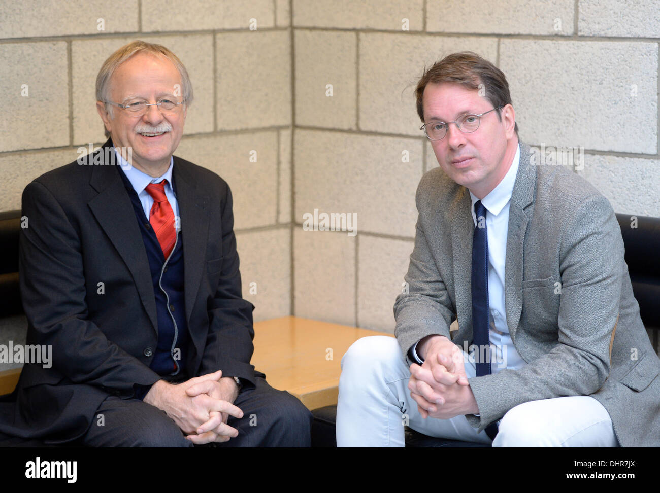 Hamburg, Germany. 14th Nov, 2013. TV journalist and writer John Goetz ...