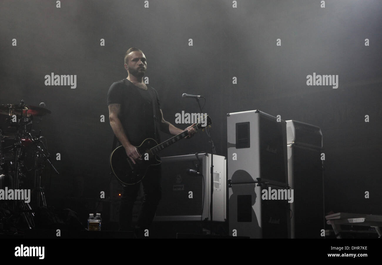 Prague, Czech Republic. 13th Nov, 2013. English alternative rock band ...