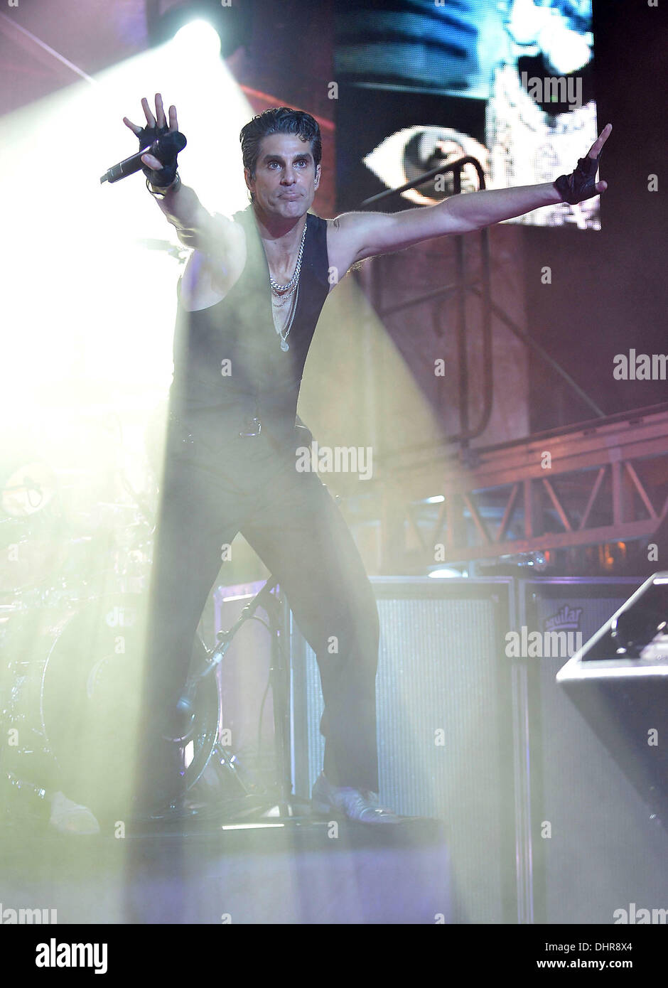 Perry Farrell of Jane's Addiction performs at Fillmore Miami Beach At ...