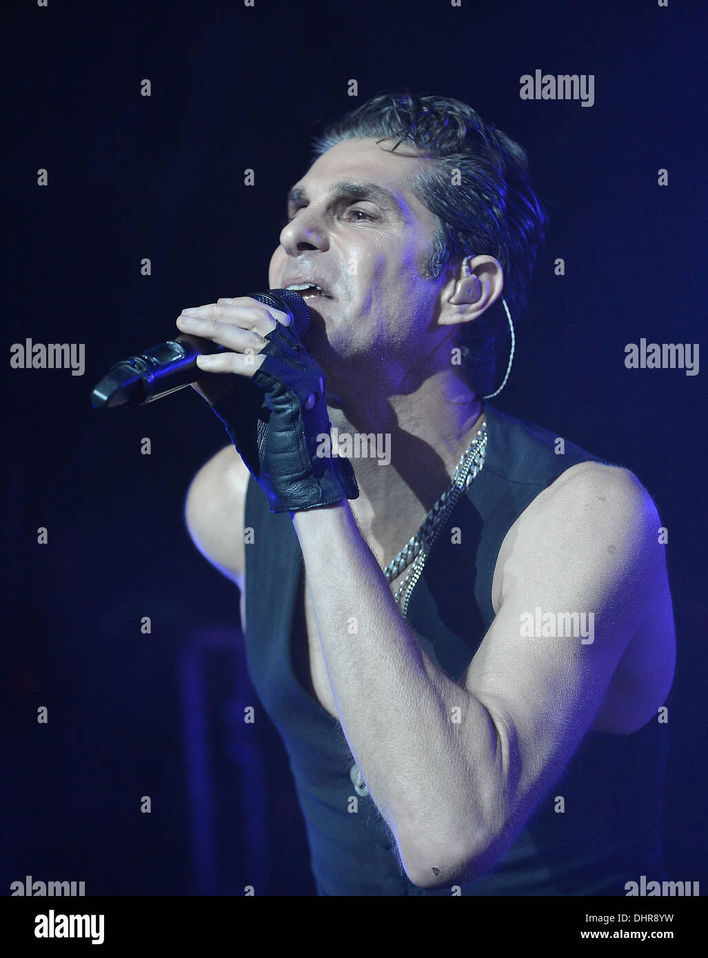 Perry Farrell of Jane's Addiction performs at Fillmore Miami Beach At ...