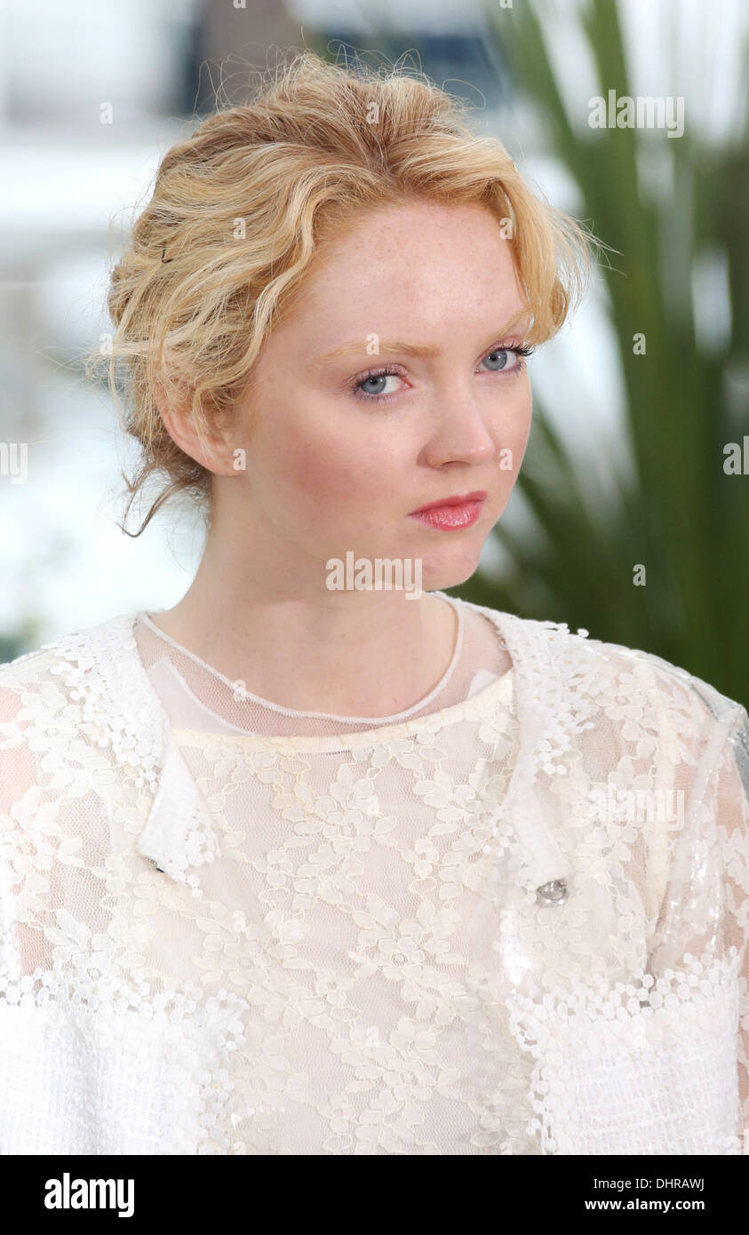 Lily cole child hi-res stock photography and images - Alamy