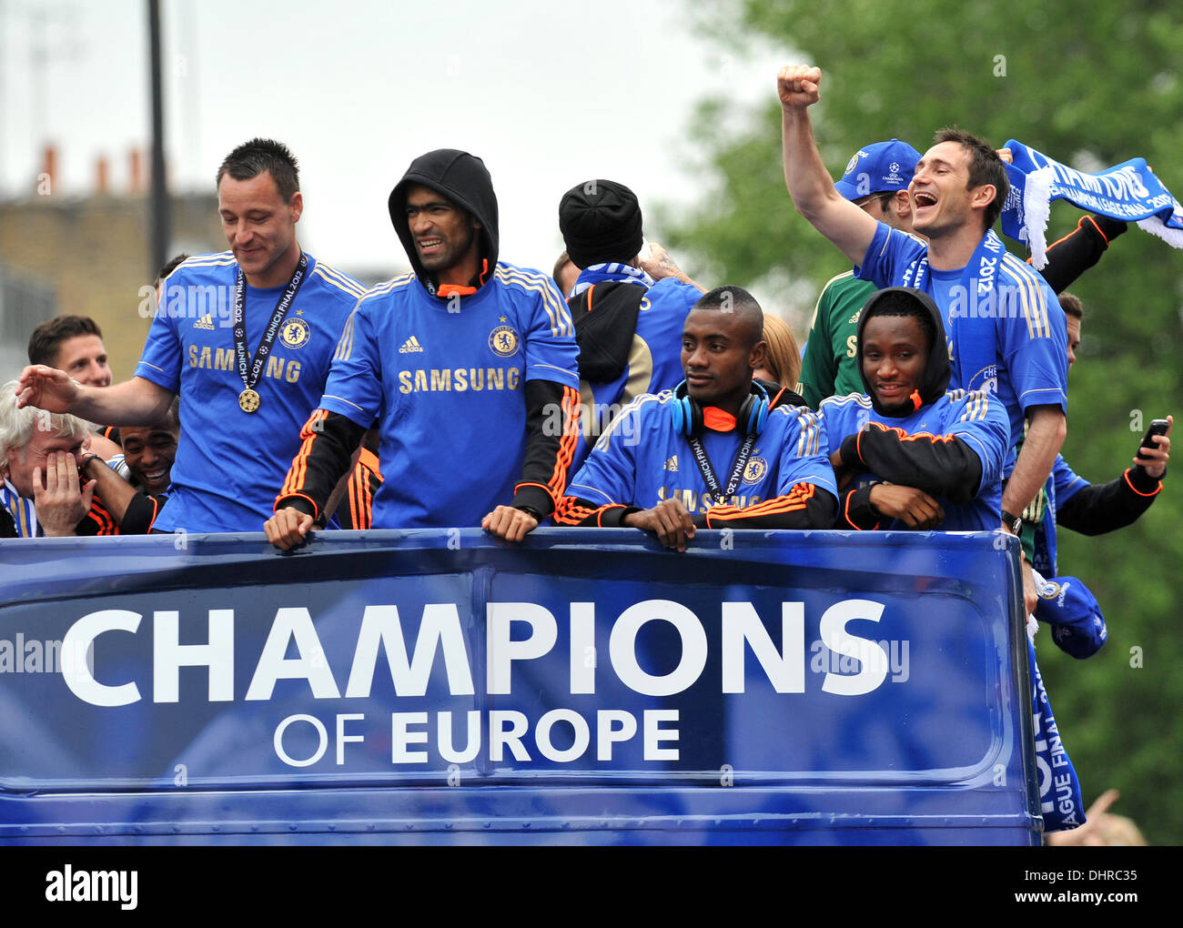 John mikel trophy hi-res stock photography and images - Alamy