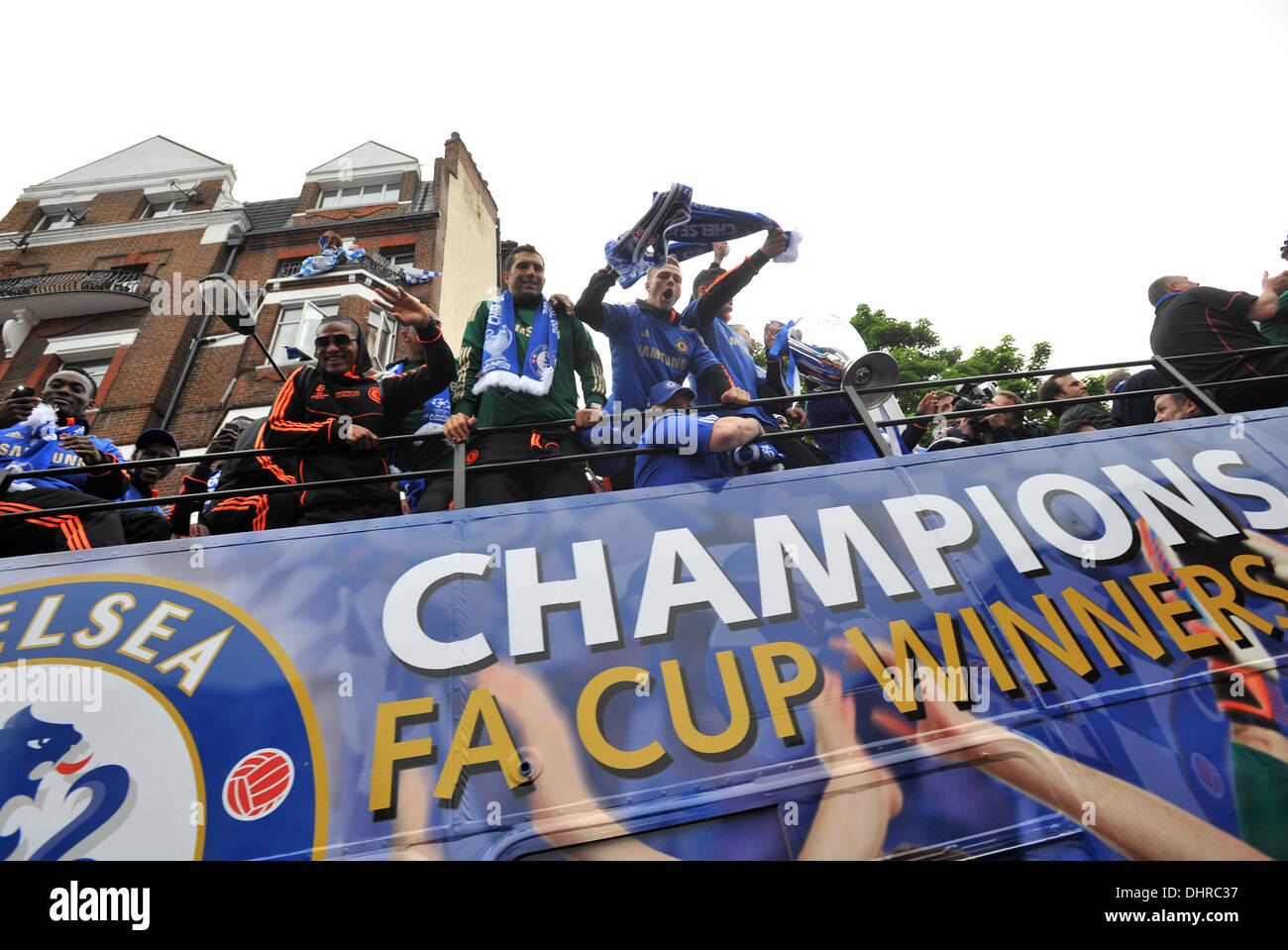 Atmosphere Chelsea FC European Champions League victory parade - The ...