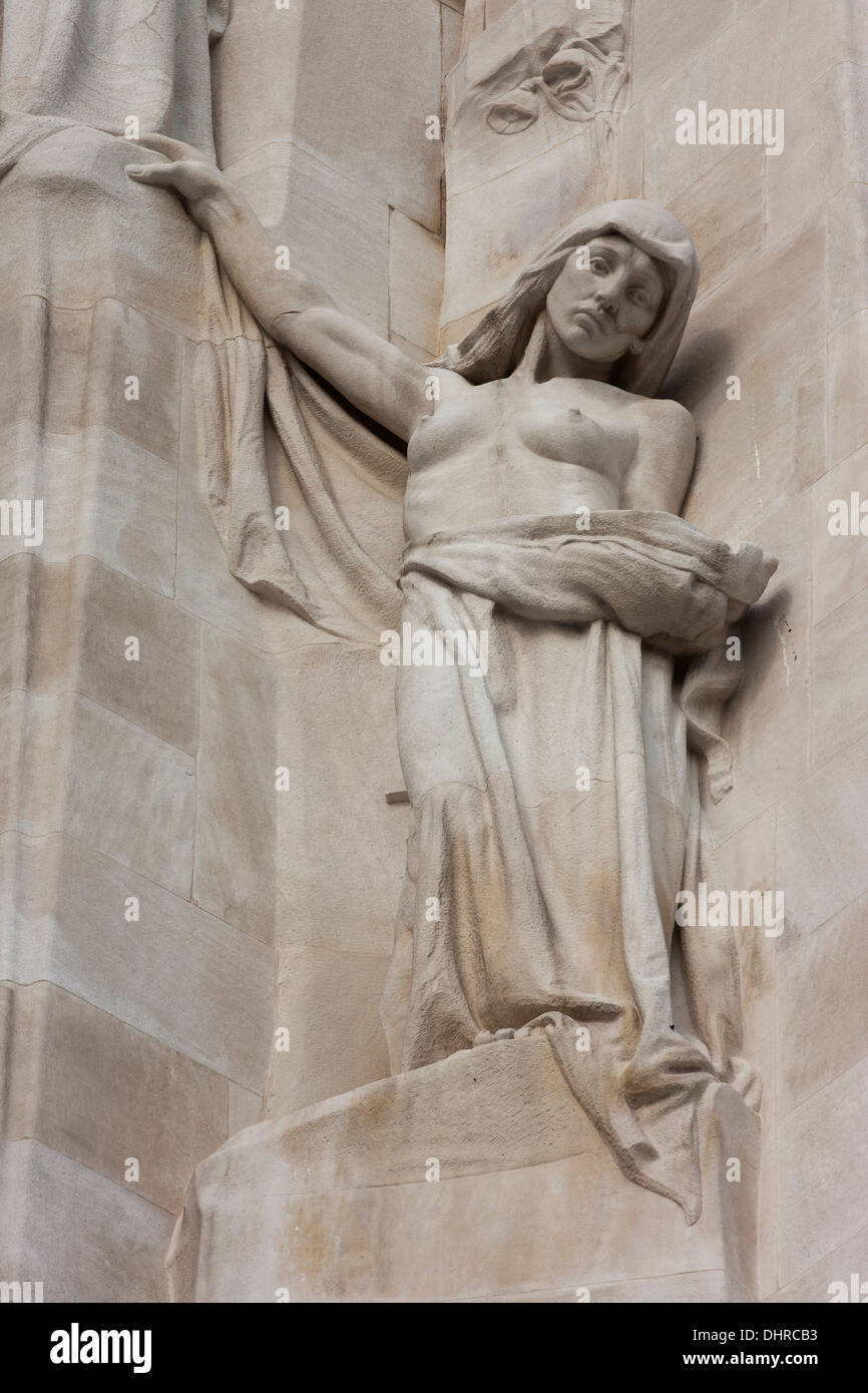 Female sculpture on one of the towers Stock Photo - Alamy