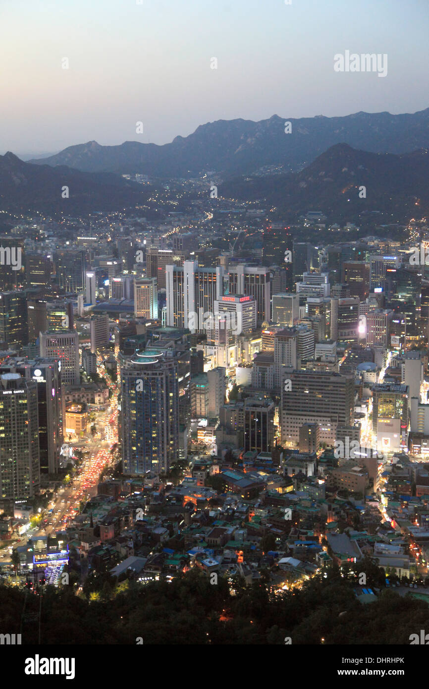 Seoul skyline hi-res stock photography and images - Alamy