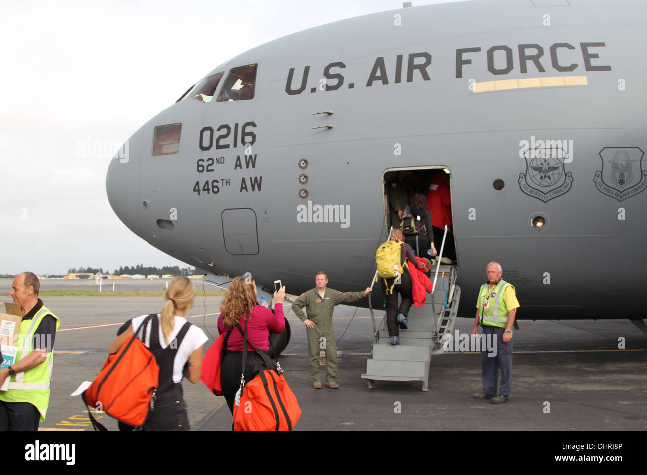 Launch boarding hi-res stock photography and images - Alamy