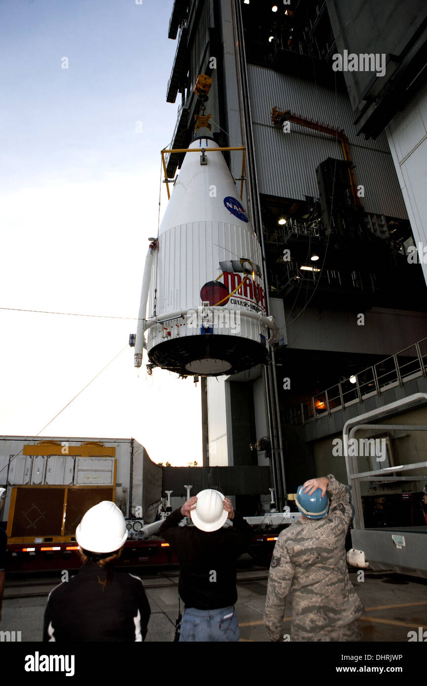 Payload fairing hi-res stock photography and images - Alamy