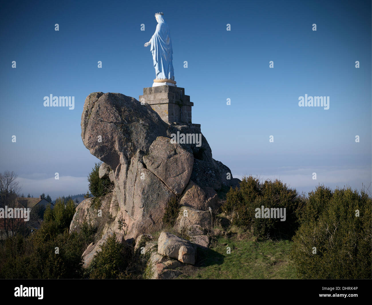 Suin High Resolution Stock Photography and Images - Alamy