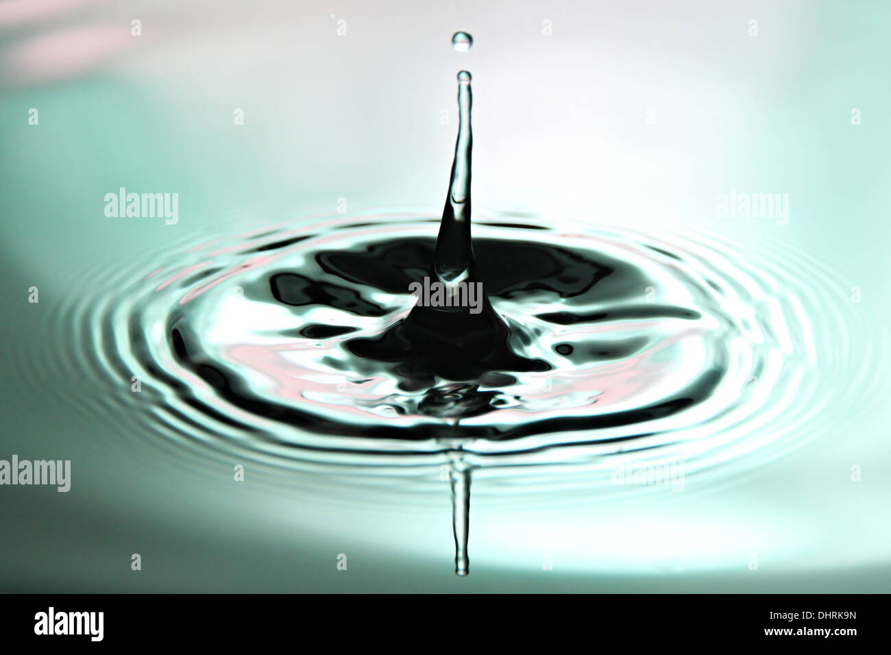 Closeup Pictures Green Background of Water drops in Basin Stock Photo ...