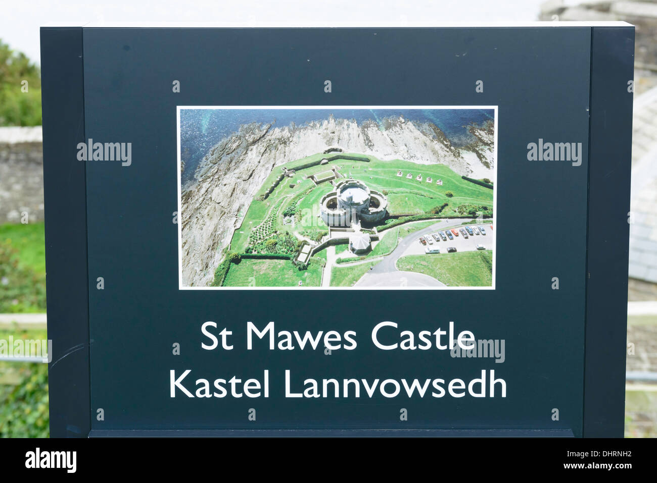 Castle information hi-res stock photography and images - Alamy