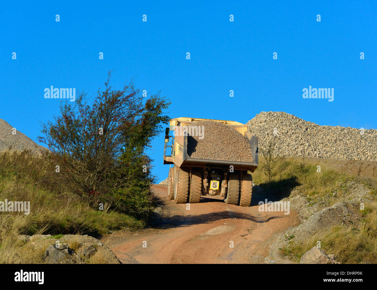 Hanson aggregates truck hi-res stock photography and images - Alamy