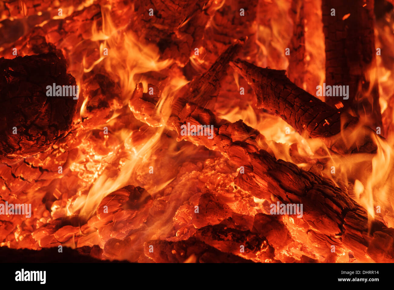 Flaring fire hi-res stock photography and images - Alamy