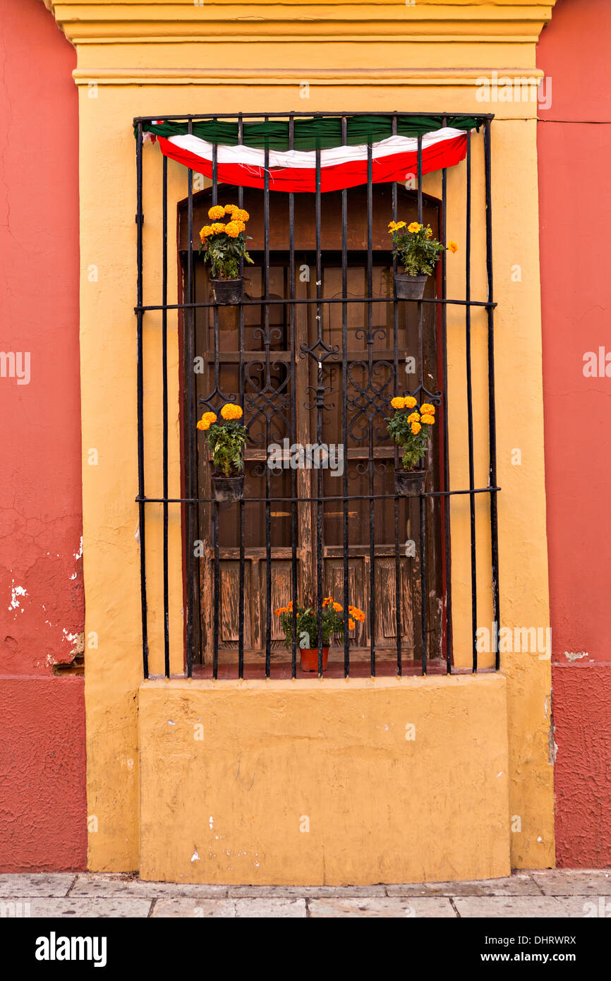 Mexico window hi-res stock photography and images - Alamy