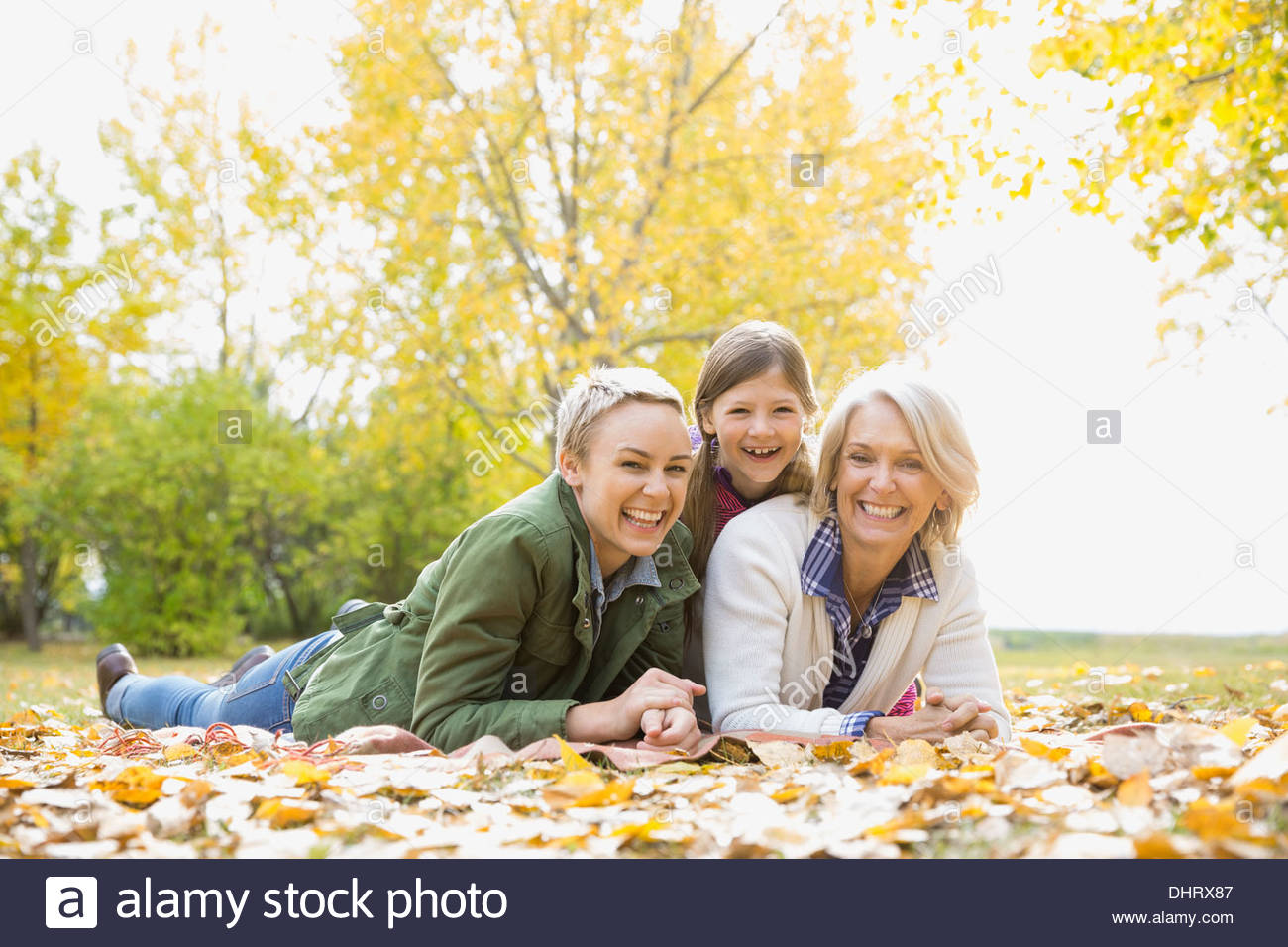 Female family hi-res stock photography and images - Alamy