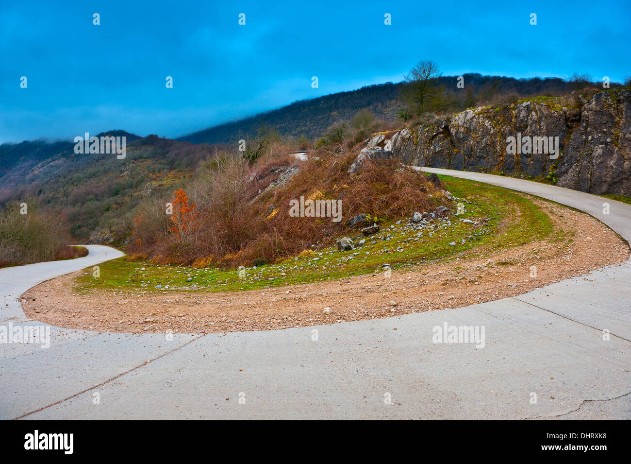 Moss pass hi-res stock photography and images - Alamy