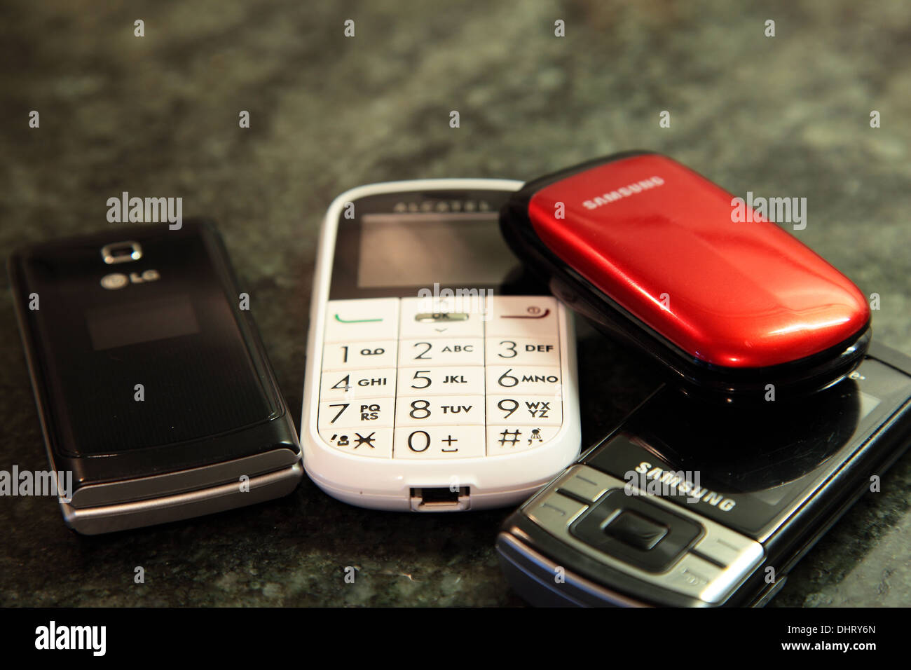 Samsung Mobile Phones High Resolution Stock Photography and Images - Alamy
