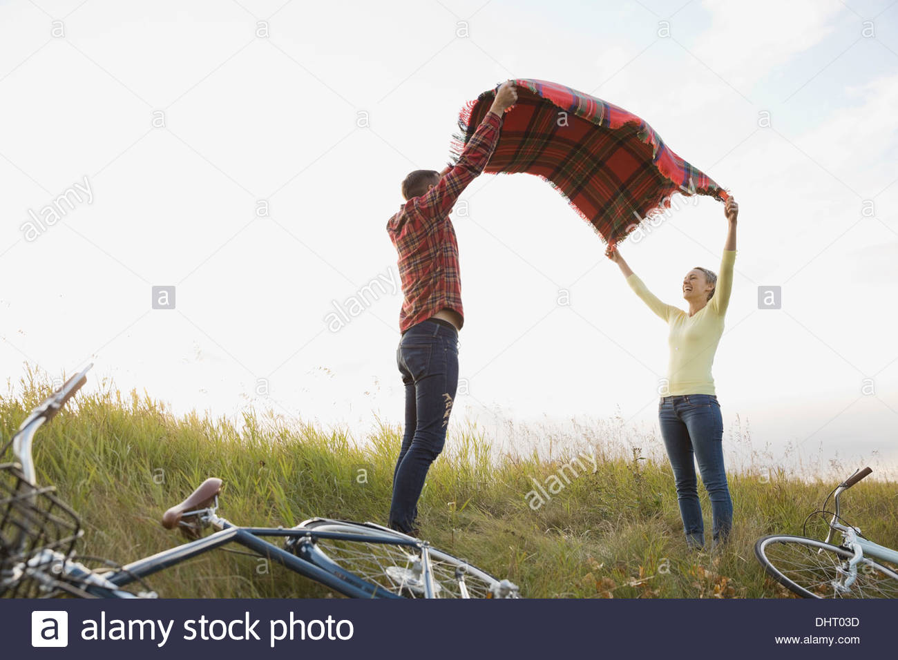 Spreading blanket hi-res stock photography and images - Alamy