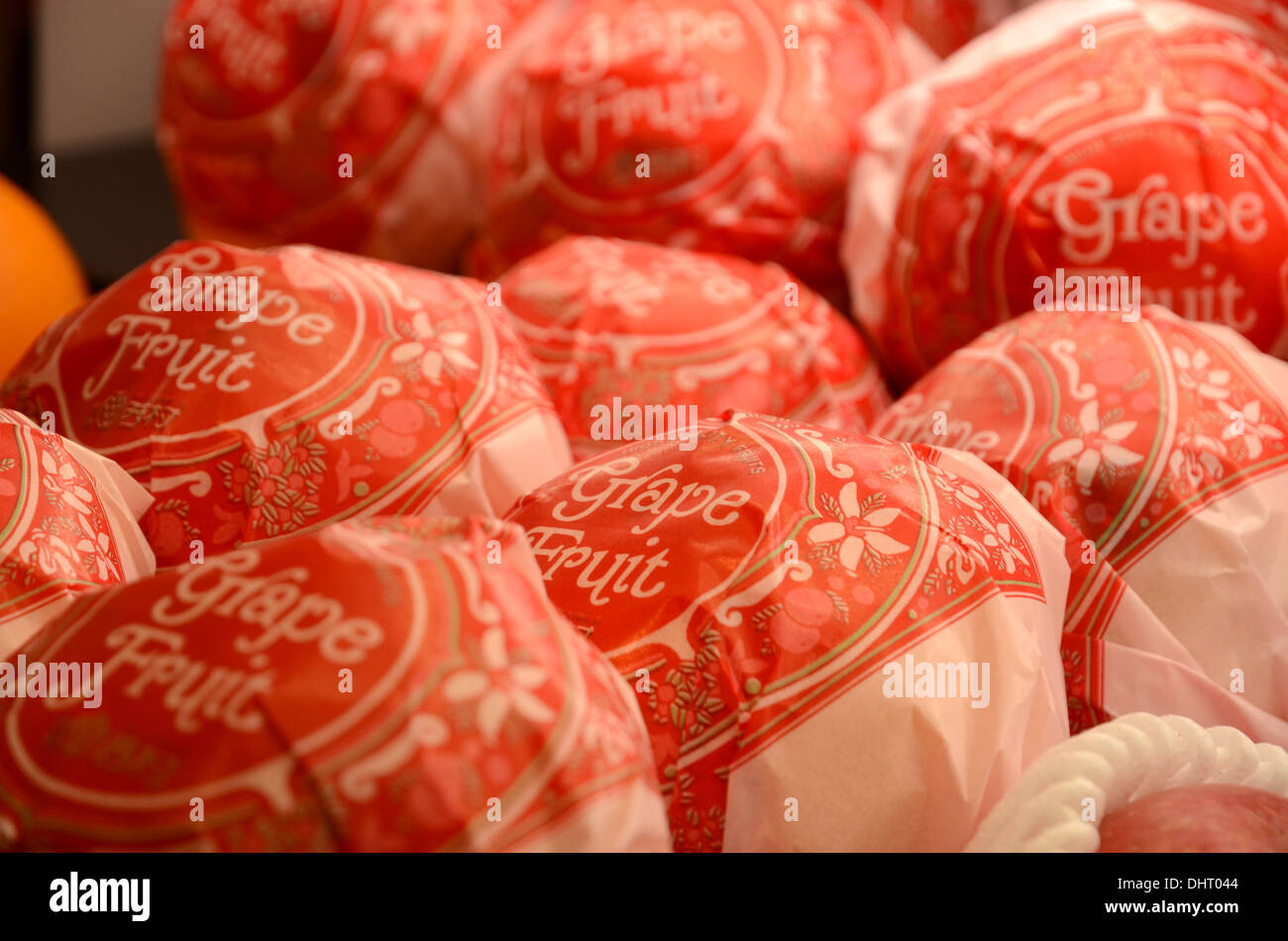 Luxury fruit japan hi-res stock photography and images - Alamy