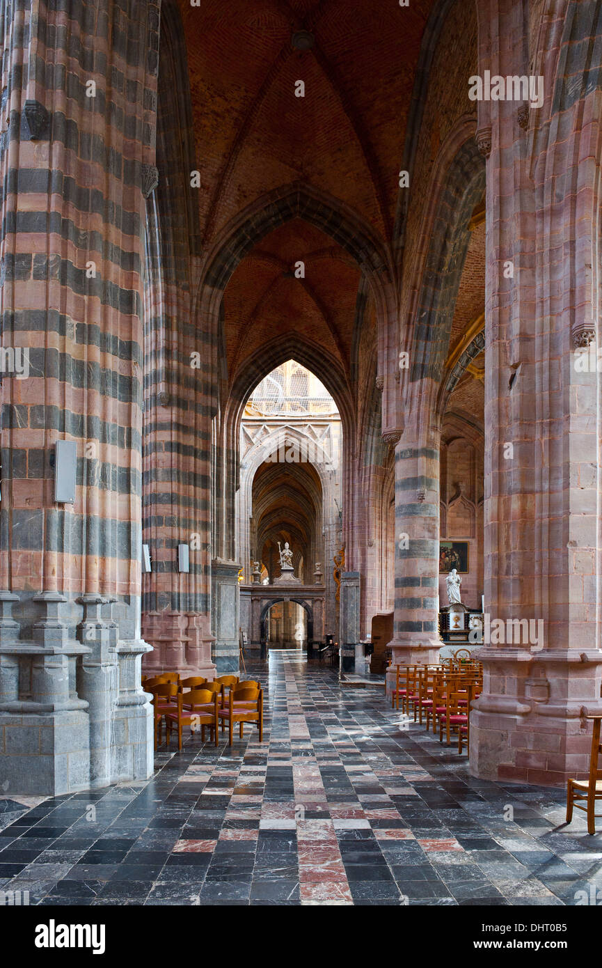 Confession chair hi-res stock photography and images - Alamy