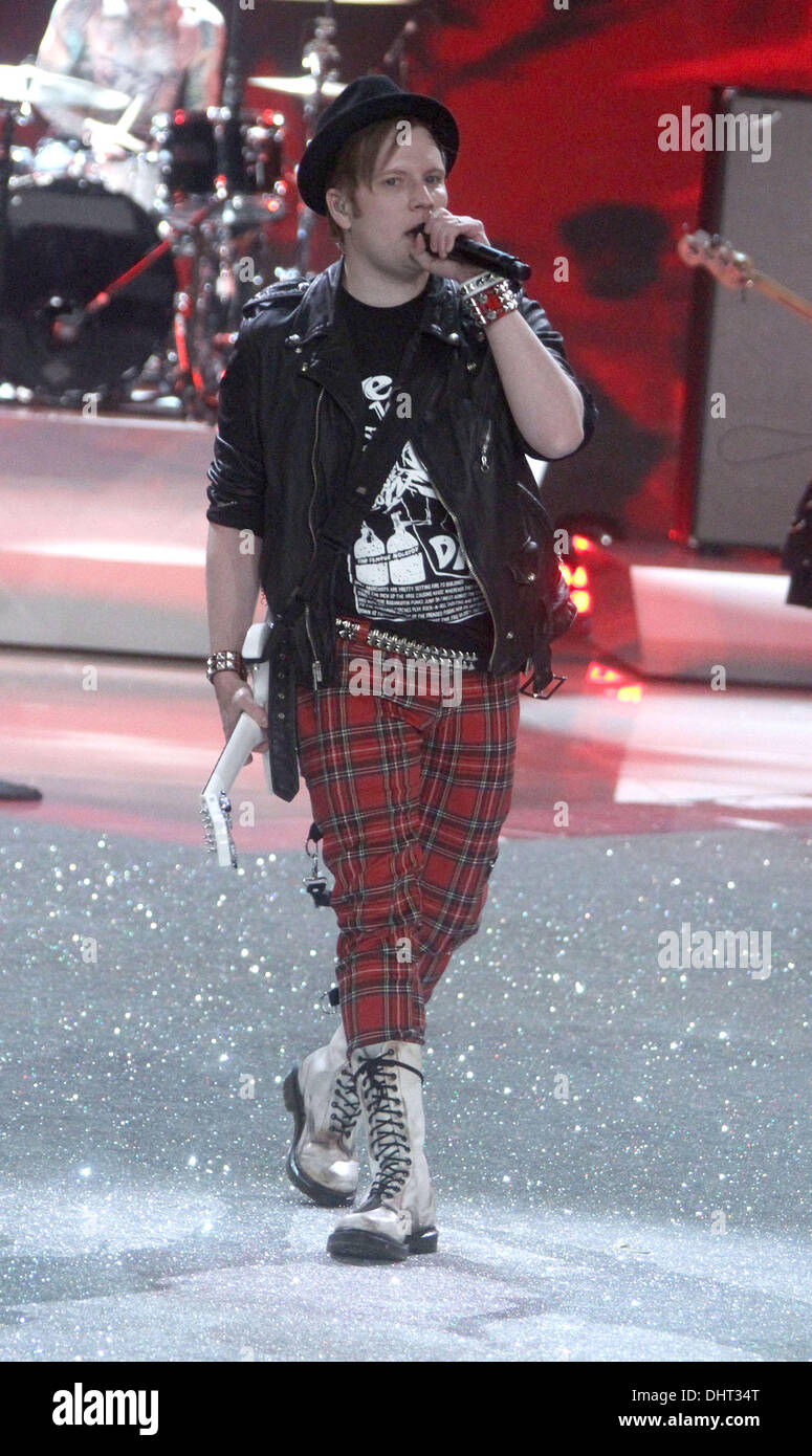 Patrick stump hi-res stock photography and images - Alamy