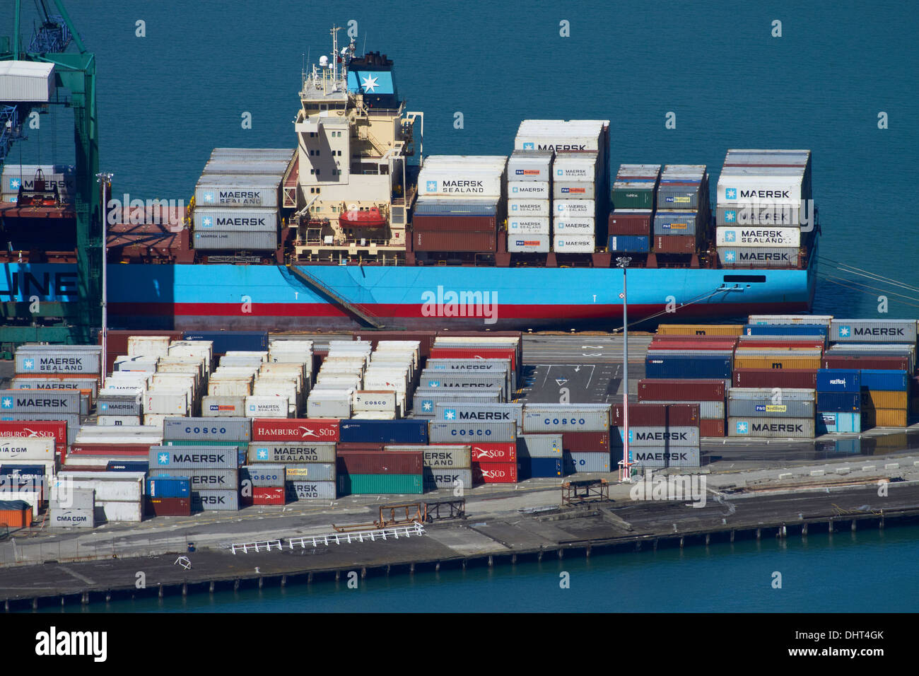 Terminal containers wharf hi-res stock photography and images - Alamy