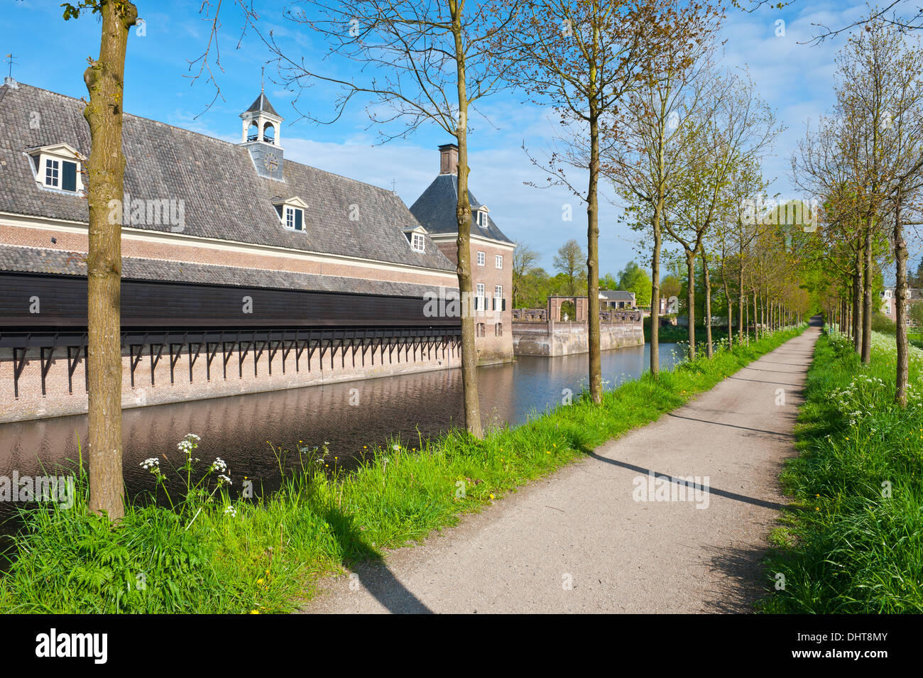 Moat lane hi-res stock photography and images - Alamy