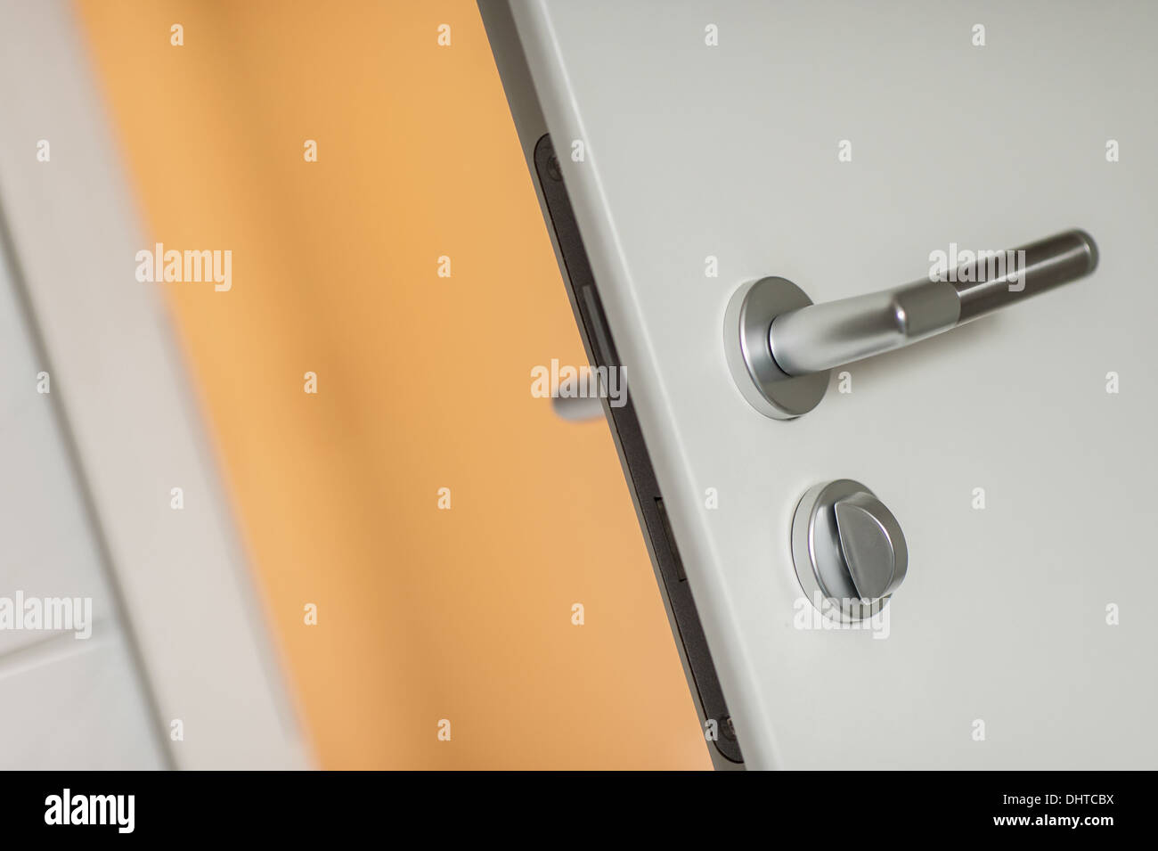 Close-up of a door handle with door open Stock Photo - Alamy