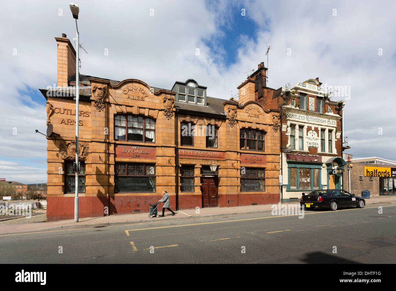 Rotherham Pub High Resolution Stock Photography and Images - Alamy