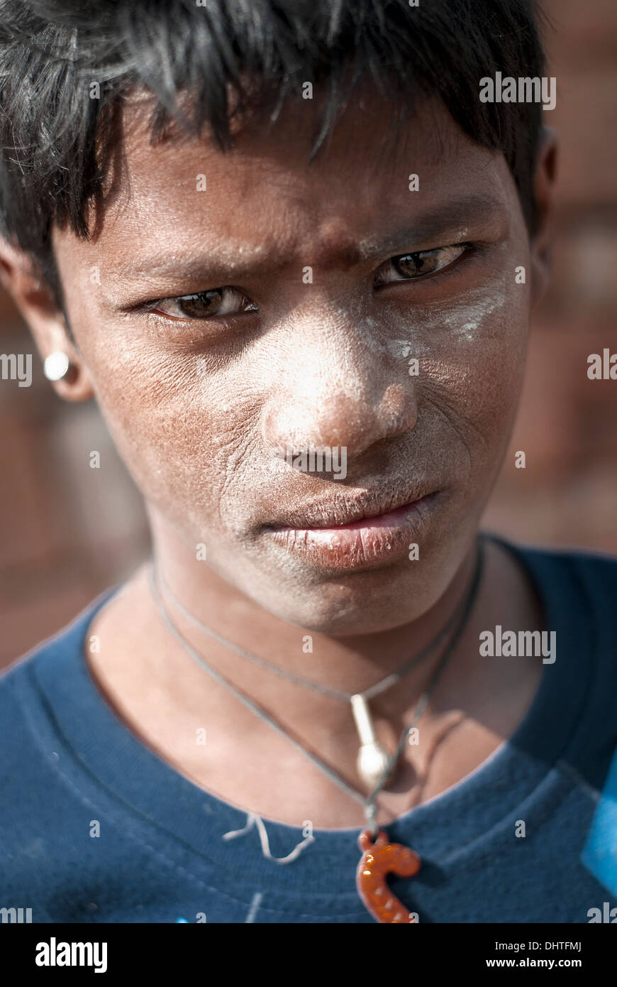 Child factory worker hi-res stock photography and images - Alamy