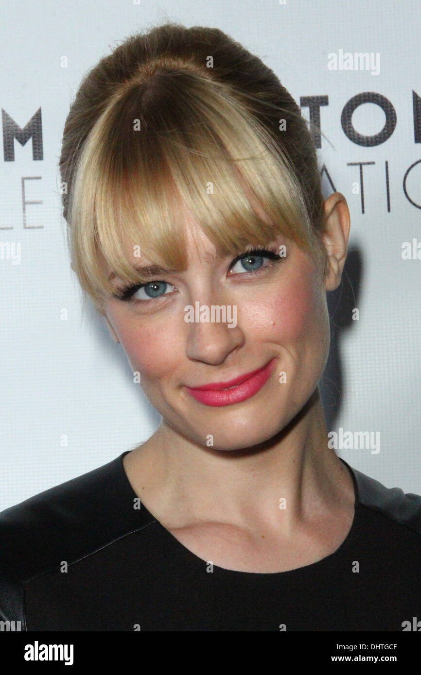 Los Angeles, California, USA. 14th Nov, 2013. Beth Behrs attends 6th ...
